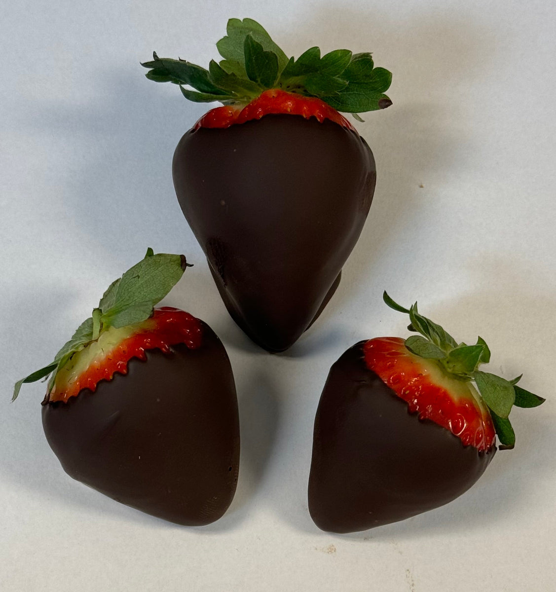 Semi Sweet Vegan, Gluten free Strawberries – Flavor Juicery